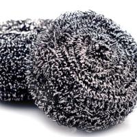 China 304 Stainless Steel Scourer Cleaning Ball 15g Kitchen Scrubber for Pots and Pans for sale