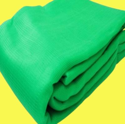China HDPE Raschel Knitted Sun Shade Screen Mesh Cloth 80-95% Shade Rate UV Protection for sale