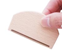 China Wooden Cashmere Sweater Comb 7.5x4.5cm for Fabric Pilling Removal for sale