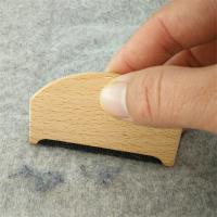 China Natural Beech Wood Cashmere Sweater Comb 75x45mm Fuzz Remover for Fabric Pilling for sale