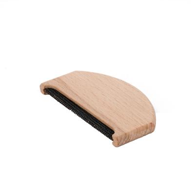 China Eco Friendly Wooden Cashmere Comb 75x45mm Portable Wool Pilling Remover for Sweaters for sale