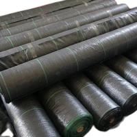 China UV Treated PP Woven Weed Barrier Fabric 4m Width 100 GSM White Greenhouse Weed Control Mat for sale