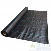 China PP Woven Landscape Fabric Ground Cover Weed Mat 90gsm 1.6m Wide UV Resistant for sale