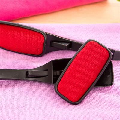 China Rotating Head Lint Brush with Custom Logo for sale
