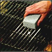 China 2 Pack Grill Cleaning Stone Block 8x4x3.5 Inch Pumice Griddle Scrubber with Handle for BBQ for sale
