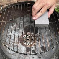 China Heavy Duty Grill Cleaning Stone Block 8x4x3.5 Inch Pumice Griddle Brick with Handle for sale