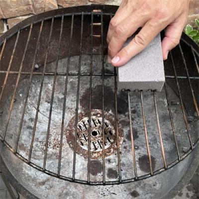 China Heavy Duty Grill Cleaning Stone Block 8x4x3.5 Inch Pumice Griddle Brick with Handle for sale