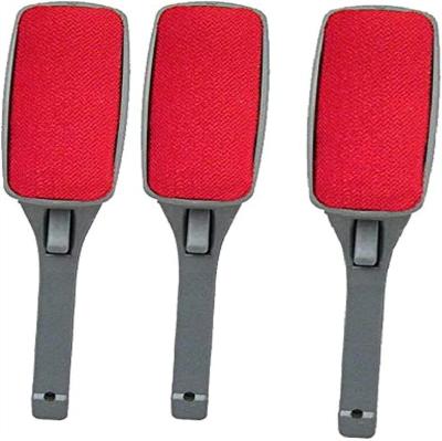 China Dual Sided Rotating Lint Brush for Clothes Pet Hair Remover 10.75 Inch Swivel Head for sale