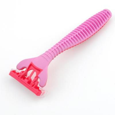 China Triple Blade Disposable Razor 5-7 Shaves Per Cartridge ABS TPR Handle for sale