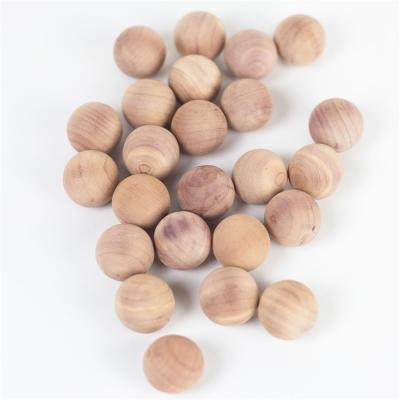 China Natural Cedar Wood Moth Balls 22cm Non Toxic Pantry Pest Killer for Closets for sale