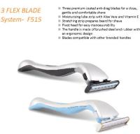 China Triple Blade Disposable Shaving Razor Stainless Steel 13C26 6-10 Shaves for sale
