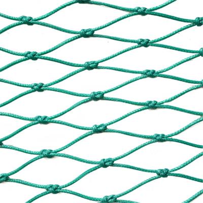 China Polyethylene Dark Green Knotted Fishing Net for sale