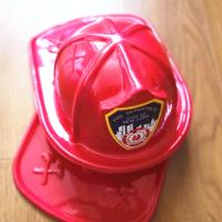 China Child Size Red Plastic Fire Chief Hat Halloween Party Plasticfireman Helmet Hat for sale