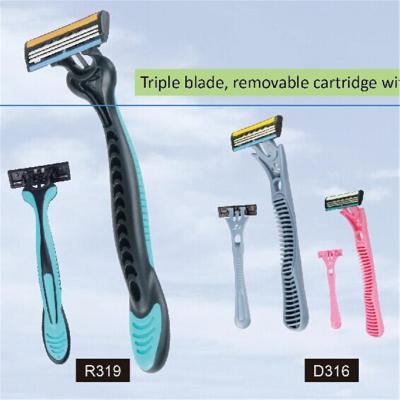 China Disposable Triple Blade Razor Display Card Razor for sale