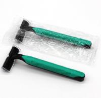 China Wholesale Triple Blade Disposable Razor with Lubricating Strip 6g Stainless Steel for sale