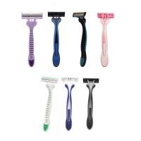 China Wholesale Disposable Triple Blade Razor with Lubricating Strips 6g Stainless Steel for sale
