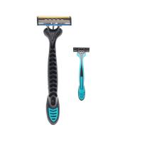 China Disposable Triple Blade Shaving Razor 3-Blade Plastic Handle for Hotel Bathroom Men Women for sale