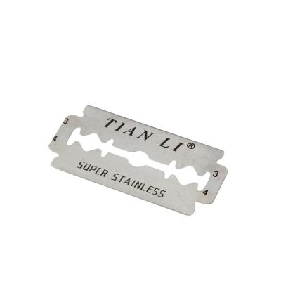 China Premium Stainless Steel Double Edge Razor Blade Pillar Box 2 Blades 600HV Hardness for sale
