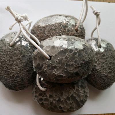 China Natural Black Lava Pumice Stone 100g Callus Remover for Feet Heels Pedicure Exfoliation Tool for sale