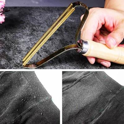 China Lint Roller Fluff Remover Hair Pet Hair Remover 14cm Width Pure Copper Head Battery Free for sale