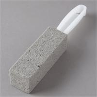 China Pumice Toilet Bowl Ring Remover with Handle 150g Eco Friendly Cleaning Stone for sale