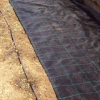 China 5oz Heavy Duty Weed Barrier Fabric 3ft x 300ft PP Woven Garden Landscape Mat for sale