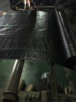 China 5oz Heavy Duty Weed Barrier Fabric 3ft x 300ft PP Woven Garden Landscape Mat for sale