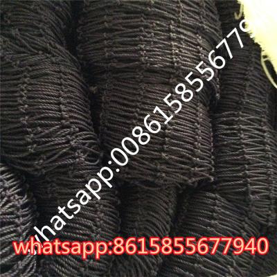 China Diamond Mesh PE twist fishing netting for sale