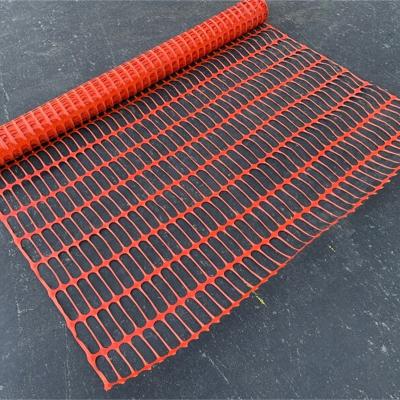 China Orange HDPE Safety Barrier Fence 4ft x 100ft Temporary Snow Fence for Construction Crowd Control for sale