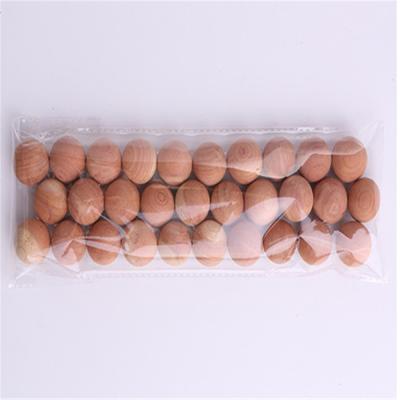 China Cedar Balls for Clothes Storages, 100pc Red Cedar Balls for Closets for sale