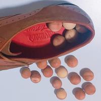 China Cedar Balls for Closets and Drawers, Red Cedar Balls for Clothes Storage for sale