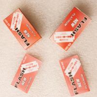China Stainless Steel Double Edge Safety Razor Blades 0.1mm Sharp Long Lasting for Shaving for sale