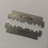 China Professional Stainless Steel Hair Shaving Razor Blades 0.1mm Half Blade for Salon Barber for sale
