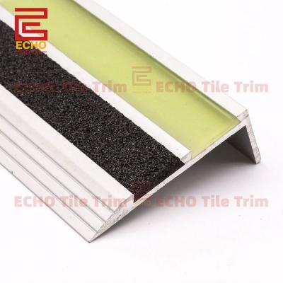 China Luminescence L Shaped Aluminum Stair Edging Stair Nosing Trim for sale