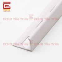 China PVC L Angle Straight Edge Tile Trim Corner Beading For Wall Tiles for sale