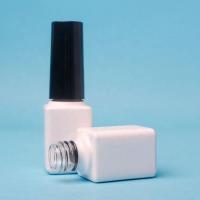 China 6ml Pretty Nail Polish Bottles White Smooth Surface REACH Certification for sale