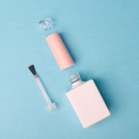 China Eco 15ml Nail Polish Bottle For Storing And Applying Gel Nail Polish for sale