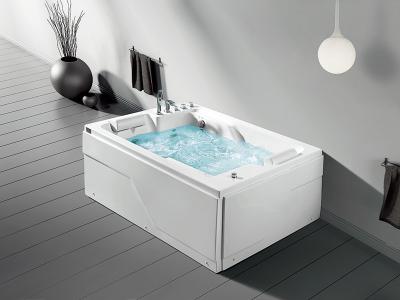 China High Gloss Acrylic Whirlpool Bathtub Massage M1812 3C Certificate for sale