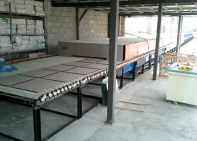 China Energy Saving Multi Layer Ceramic Fiber Insulation 950℃ Electric Industrial Glass Tempering Furnace for sale