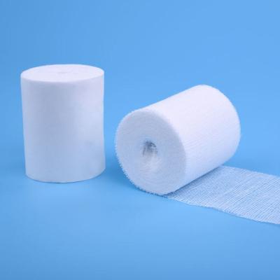 China Breathable 13th Mesh 5cm X 5m Medical Gauze Bandage Roll White Non Sterile for sale