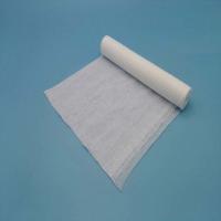 China Absorbent Zigzag Medical Gauze Roll Raw Material Bleached Comber for sale