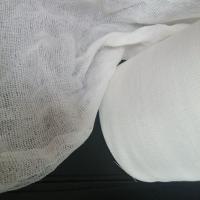 China Absorbent Medical Gauze Rolls for Sterilization for sale