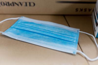 China Skin-friendly and Breathable Anti-Virus Blue Disposable Medical Mask for sale