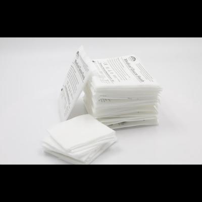 China White Soft Swab 10x10cm Natural Cotton Medical Absorbent Sterile for sale