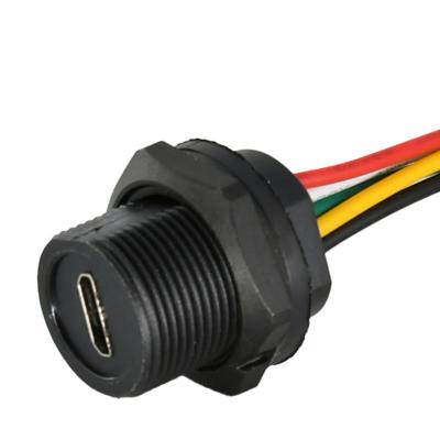 China IP65/IP67 Rated Standard USB Type Circular Plastic Connectors For Harsh Environments for sale