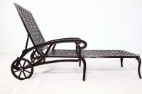 China Outdoor Sun Lounger Furniture Cast Aluminum Chaise Lounger for sale