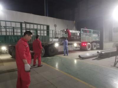 China Plain Surface Stationary Rod Insert Pump Heavy Thin Wall Barrel 1 1/4-2 1/2 in for sale