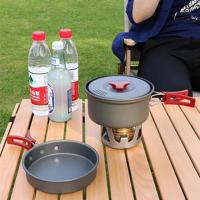 China Small Outdoor Camping Pot Set Aluminum Alloy Material 16*16*11cm for sale