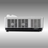 China 6000 Lumen Short Throw Laser Projector for Indoor Golf Simulator Experience for sale