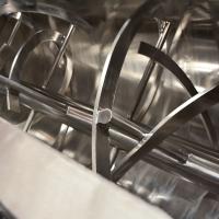 China Variable Speed Stainless Steel Horizontal Powder Mixer 500-1000L 380V for sale